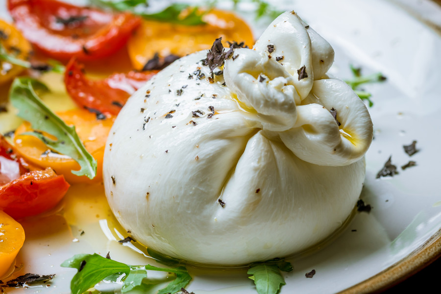 Galbani Burrata - Online supermarket Rohlík.cz — nejrychlejší doručení ...